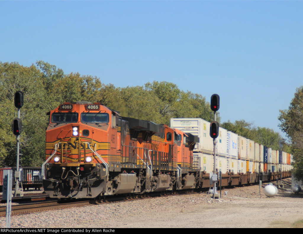 BNSF 4065
